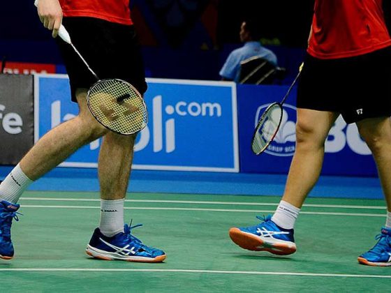 Top 10 Best Badminton Shoes for Men Under 3000 | Playo