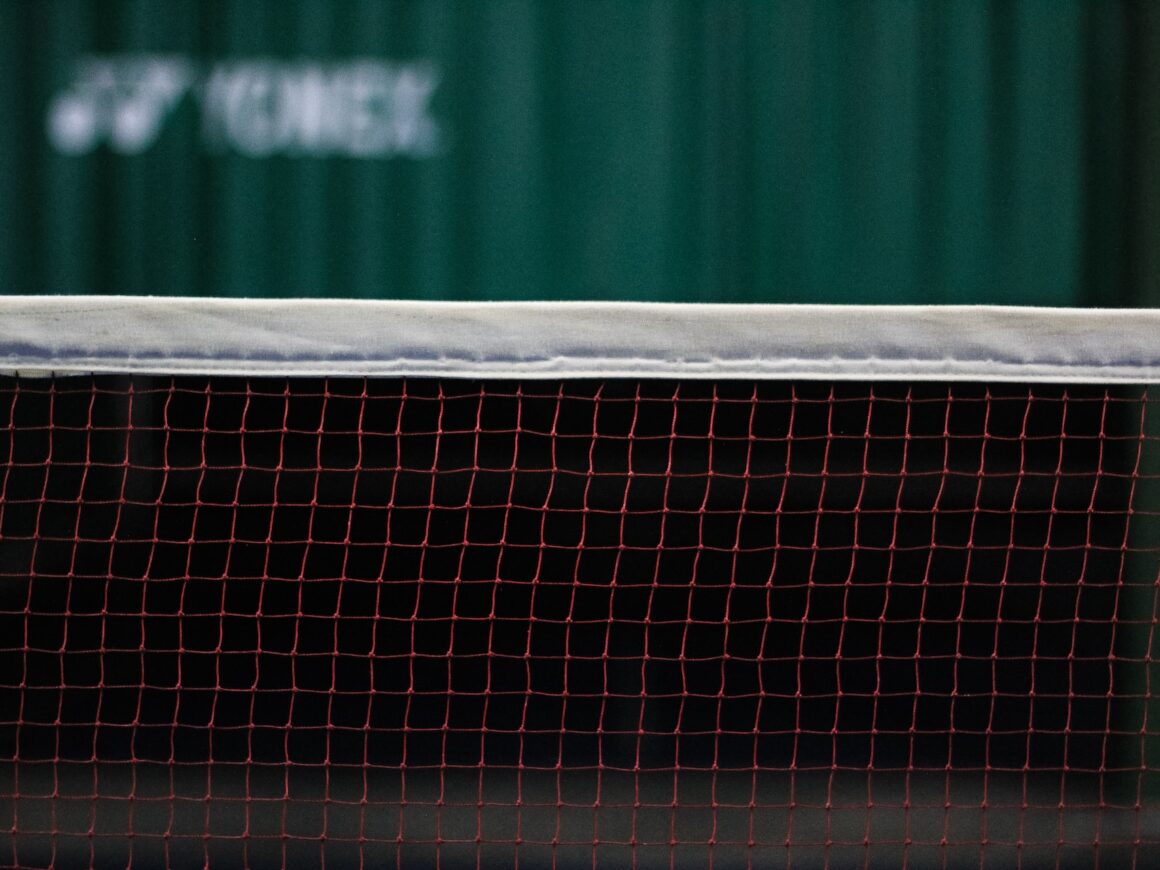 7 Yonex Badminton Rackets That You Can Pick Without Second Thoughts